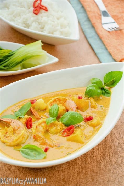 Bazylia Czy Wanilia Tajskie Czerwone Curry Z Krewetkami I Ananasem