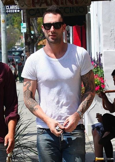 Adam Levine In A Wet T Shirt Naked Male Celebrities