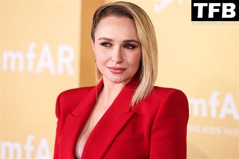 Hayden Panettiere Shows Off Sexy Cleavage And Legs At The 2022 Amfar Gala Los Angeles 76 Photos