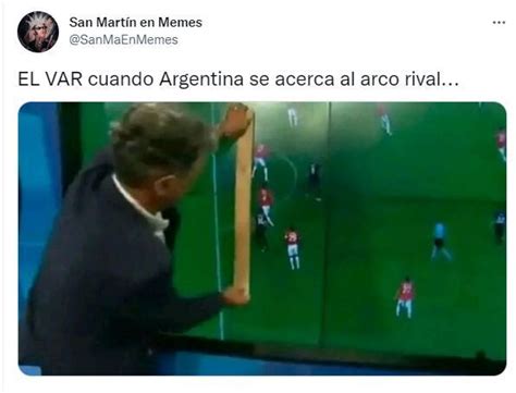Los memes más dolorosos de la derrota de Argentina en su debut en el