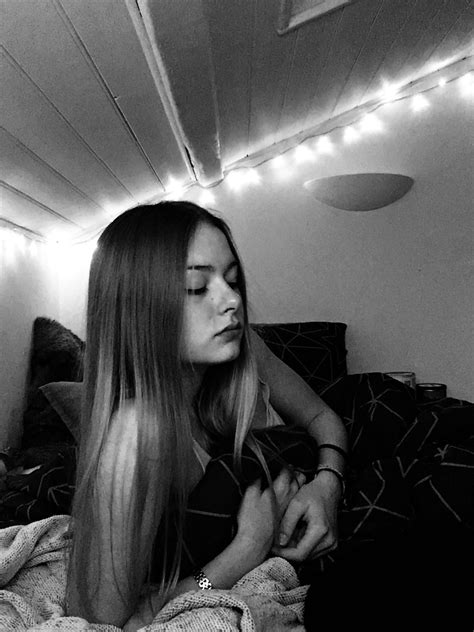 Photographie Noiretblanc Girlsbedroom