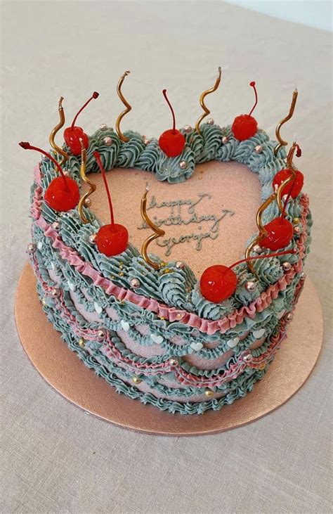 40 Best Lambeth Cake Ideas Dusty Blue Lambeth Cake