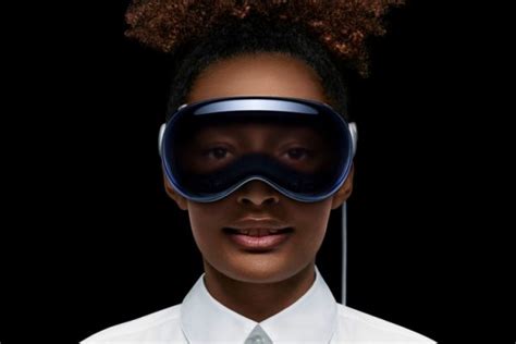 Apple lança Vision Pro óculos que integra vida digital ao mundo físico