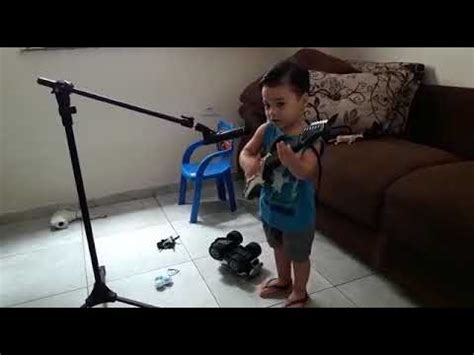 Asaph Meu Neto De Anos Louvando A M Sica Cego Bartimeu Youtube