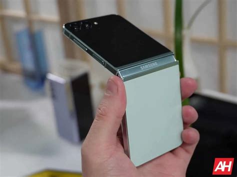 Samsung Galaxy Z Flip 5 Hands On It S Time To Join The Flip Side