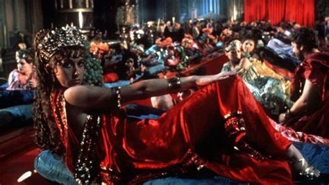 Mainstream Movies Where The Actors Are Actually Getting Intimate Page 12 Of 71 Helen Mirren