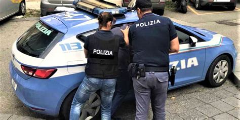 Vittoria La Polizia Di Stato Arresta Un Soggetto Per Tentato Furto