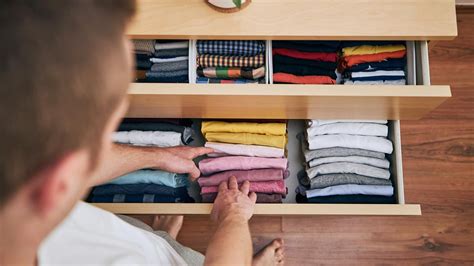 C Mo Ordenar El Armario Y Los Libros Con El M Todo Konmari