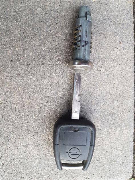 Opel Vectra C Signum wkład stacyjki stacyjka klucz 12253346936