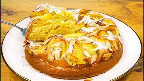 La ricetta della torta di mele più famosa D italia Dolce ricette che