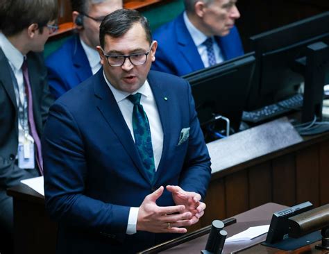Poseł PSL Stefan Krajewski Nie ma żadnej afery wiatrakowej Portal i pl