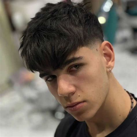 25 cortes de pelo para hombres jóvenes que están de moda en 2024