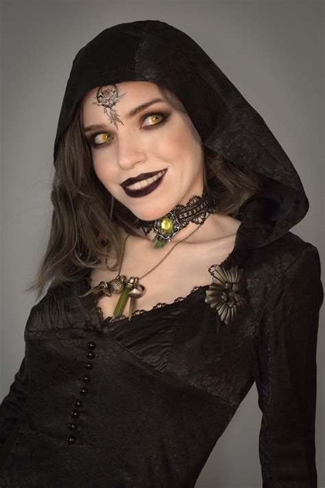 Cassandra Dimitrescu Cosplay By Tophwei Rresidentevil