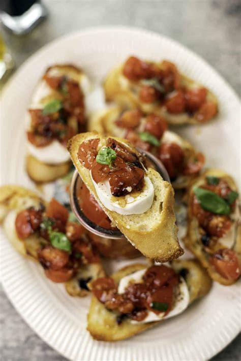 Bruschetta With Mozzarella Bruschetta Caprese Hilda S Kitchen Blog