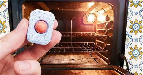 El Truco Genial Para Limpiar A Fondo El Horno Y Dejarlo Reluciente