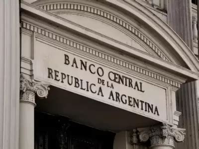 El Banco Central mantuvo el sendero de compras y en la semana ganó más