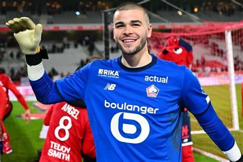 L équipe type de L1 14e journée Maxifoot