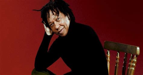Djavan lança seu inédito álbum D 12 faixas inéditas
