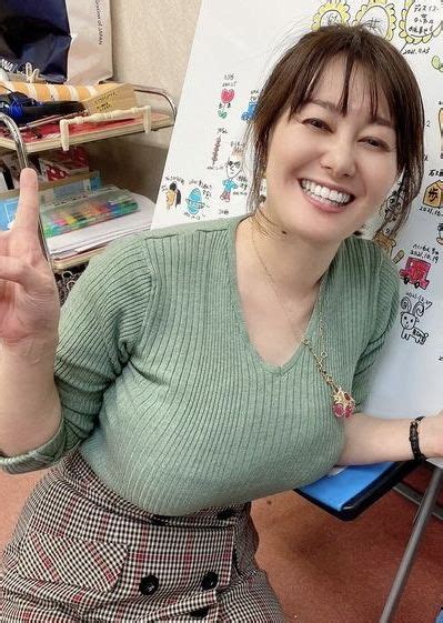 竹中ともかおしゃれまとめの人気アイデアPinterestKiki カーニバル衣装 春 ファッション 女優