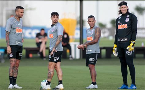Corinthians Faz Ltimo Treino Antes Do Jogo Contra O Gr Mio Confira A