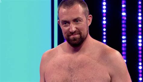 Tony Il Concorrente Superdotato Di Naked Attraction Uk Bitchyx