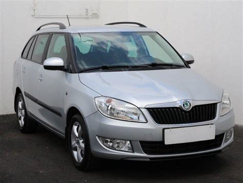Škoda Fabia 1 2 TSi Serv kniha kombi benzin kombi benzin YAUTO cz