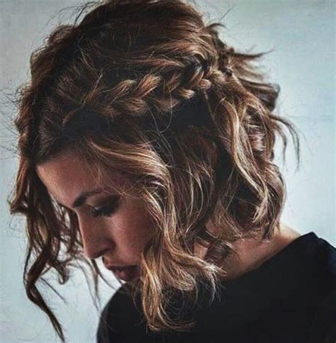 Wunderschöne Flechtfrisuren für mittellanges Haar