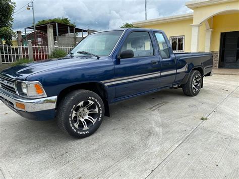 R Toyota Tacoma