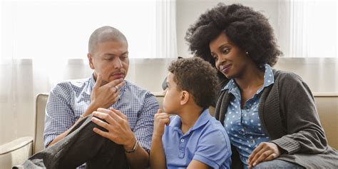 Cuándo y cómo hay que empezar a hablar de sexo con los hijos