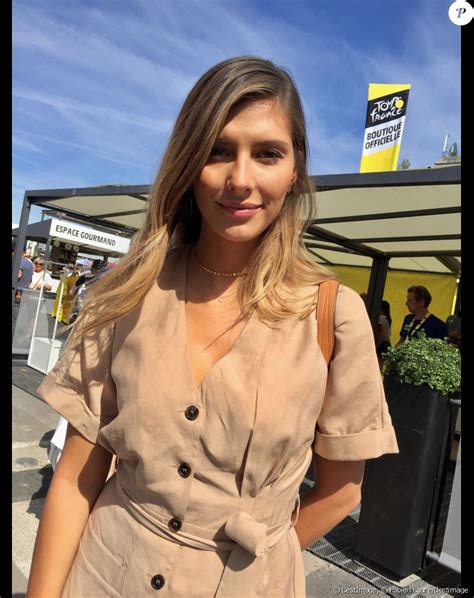 Camille Cerf Robe Transparente Et Culotte Apparente Pour Coachella