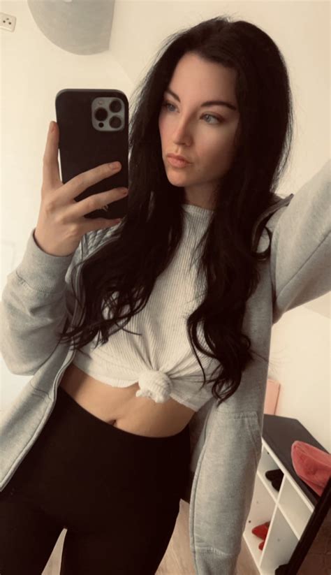 Göttin Sophia on Twitter RT herrin sophia99 Guten Morgen Loser