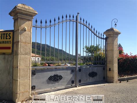 FT 14 Portail modèle FRONTIGNAN chapeau de gendarme Ferronnerie Var