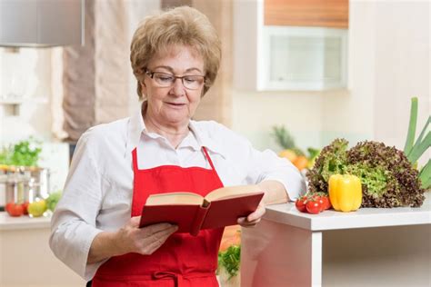 Vegane Ernährung im Alter diese Nährstoffe sind besonders wichtig