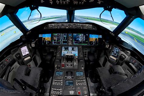 Boeing Expands UK Flight Training Centre Pilot Career News Pilot