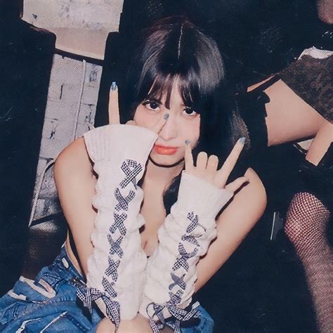 Momo Twice Secret Life House Icons Iq Look At You How To Look Better