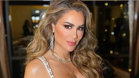 Ninel Conde actriz de Rebelde presumió su cuerpazo en bikini