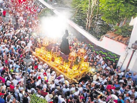 Vía Crucis Magno del Año de la Fe en Córdoba Fe auténtica y sencilla