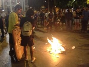 G1 Ato no Rio em descomemoração dos 50 anos do golpe tem confronto
