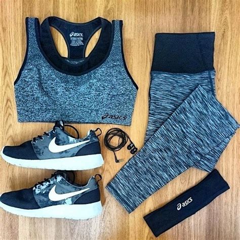 30 Stylish Summer Workout Outfits For Women 2018 Gym Outfits For Women