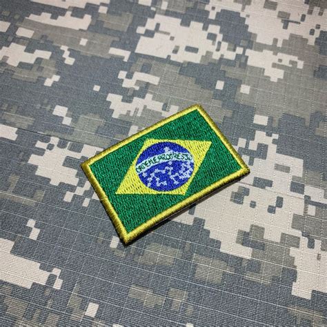 BP0403T11 Bandeira Brasil Patch Bordado Termo Adesivo BR44