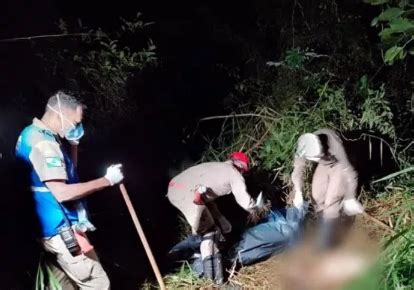 A Voz de Ibaiti e Região FOZ DO IGUAÇU Polícia encontra três corpos