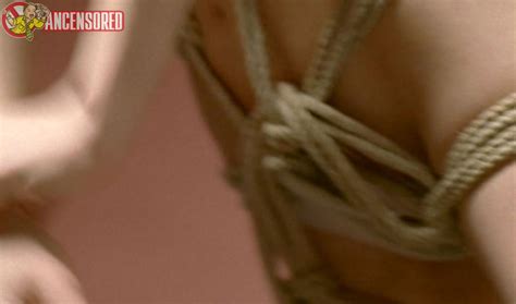Olga Kurylenko Nuda Anni In Le Serpent