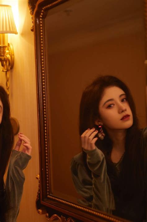 Ju Jingyi Poses For Photo Shoot China Entertainment News Girls Time