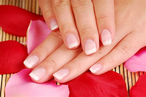 Cómo fortalecer las uñas Estilo de Vida Bienestar Univision