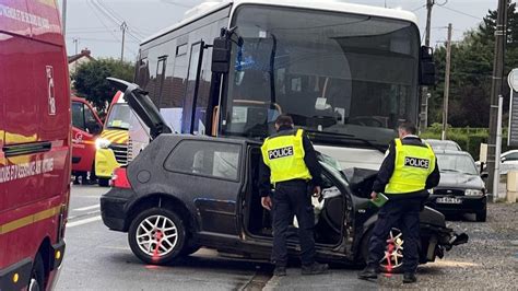 Nord deux blessés graves dans un accident entre un car scolaire et