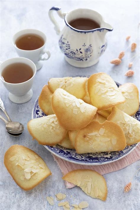 Tuiles aux amandes Recettes de cuisine Ôdélices