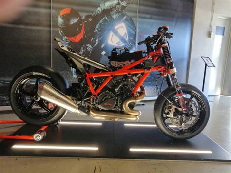 Descubre la velocidad extrema Cuál es la moto más rápida de KTM