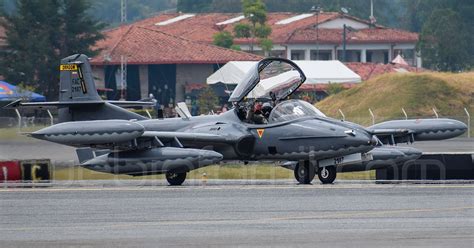 Fuerzas Aéreas de Perú y Colombia realizan intercambio de pilotos