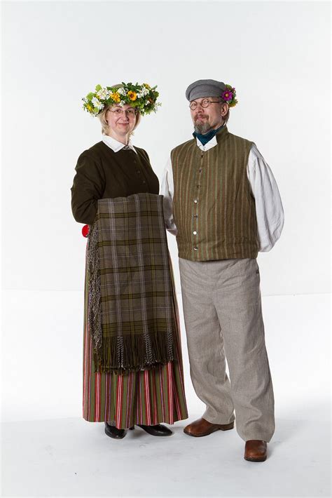 Latvie U Tautas T Rpi Latvian Folk Costumes