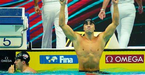 Mondiali di nuoto Nicolò Martinenghi vince l oro nei 100 metri rana